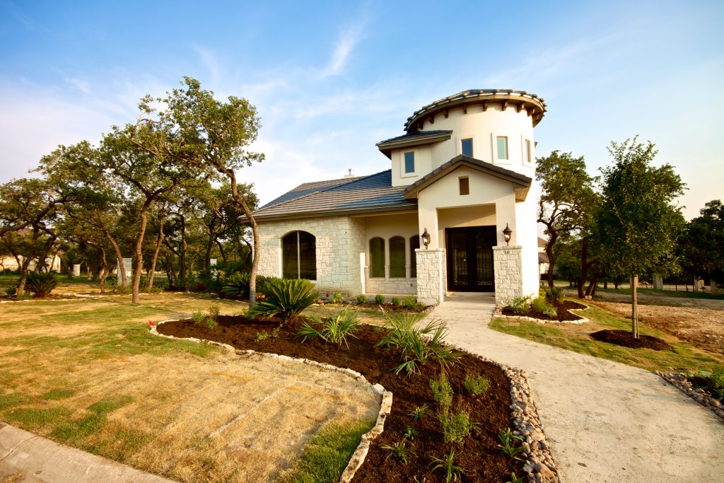 The Rotunda - Adam Michael Custom HomesAdam Michael Custom Homes